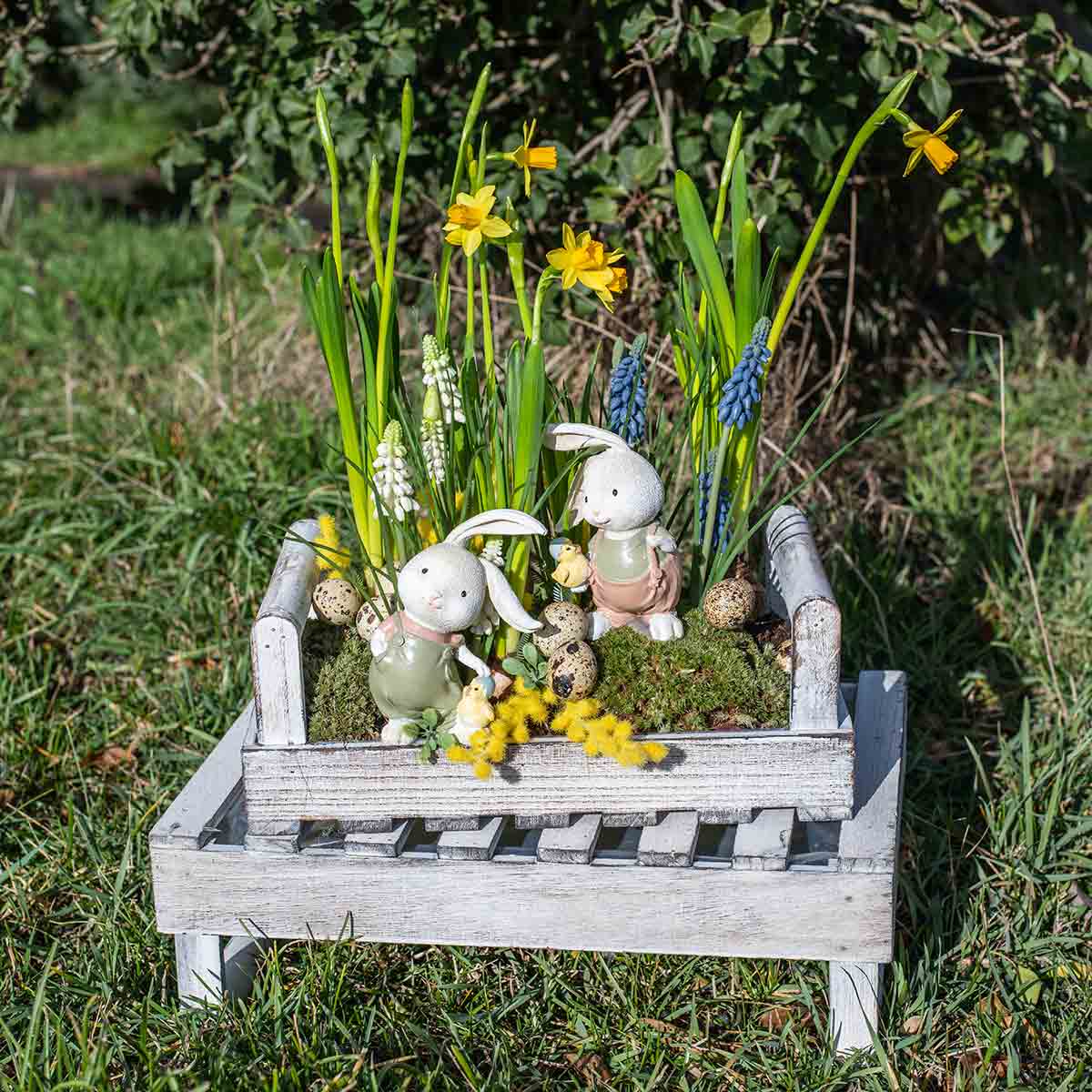 Floristik24.ie Deco figures deco rabbit rabbit children with chicks ...